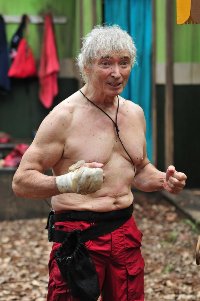 Dschungelcamp Tag 12: Chris will Earl-Grey-Beutel in Dschungel werfen